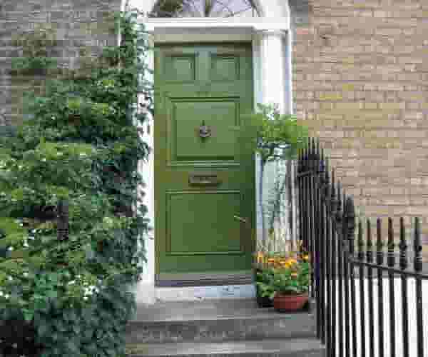 UPVC Door Painting Oval | UPVC Door Spraying Oval